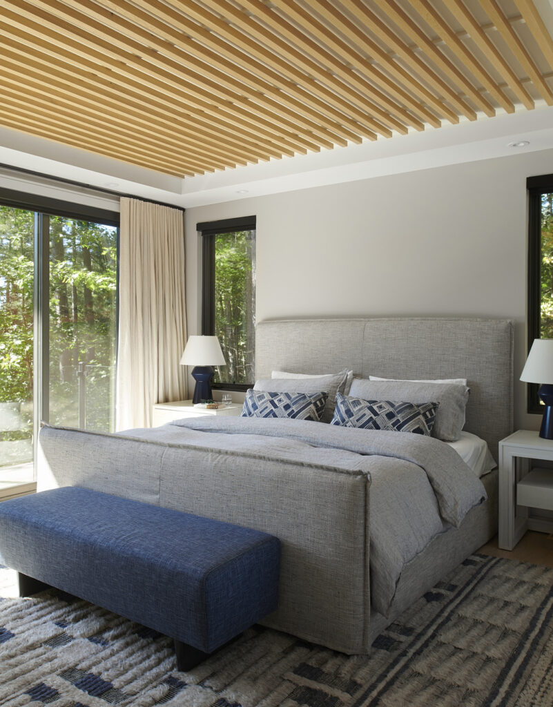 Luxury Lake House in Muskoka - Alison Knapp Interior Design